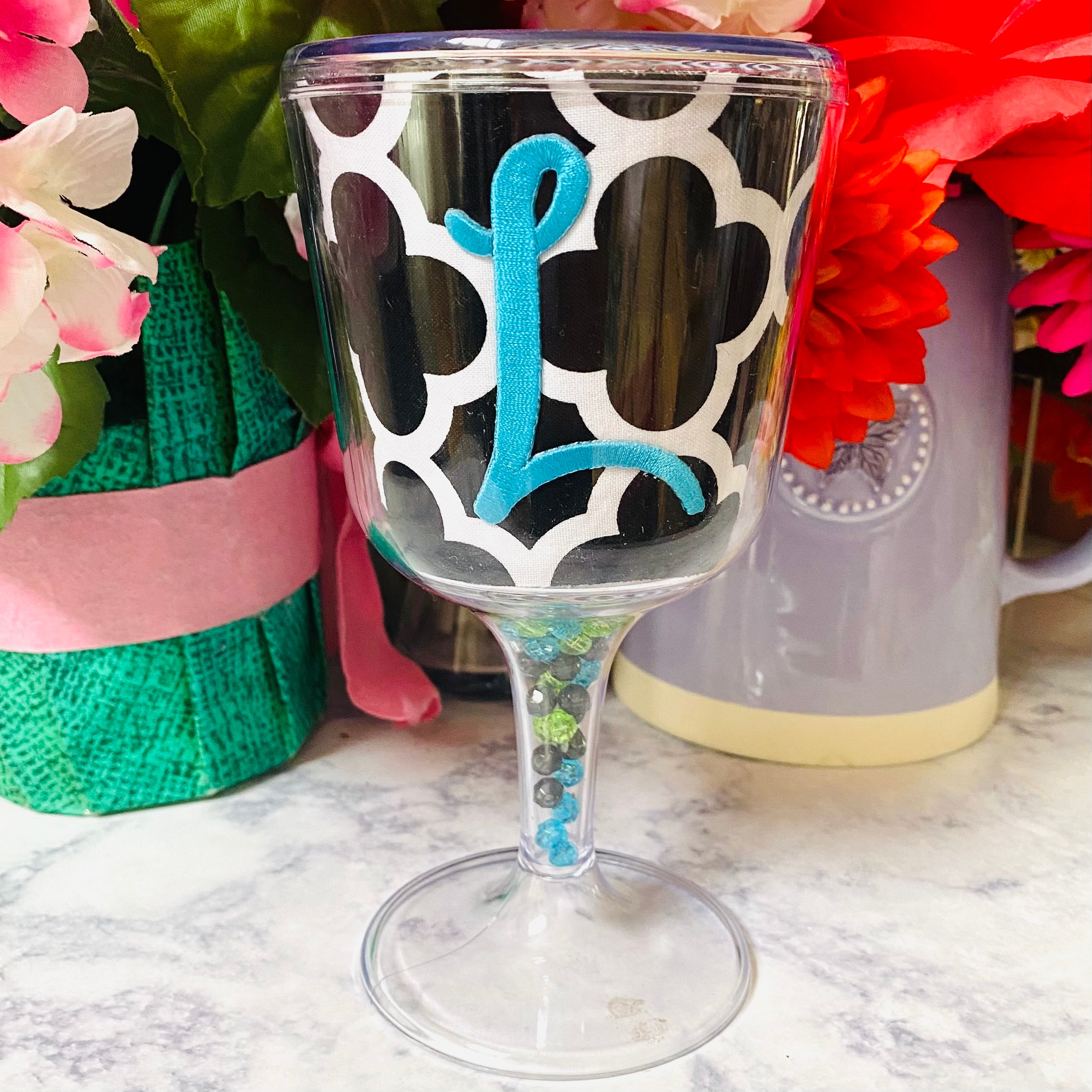 Personalized Acrylic Wine Goblet Initial L – The Pink Firefly